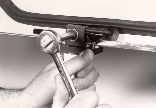 Wivco "The Skinner" Door Panel Installation Tool: Tools USA